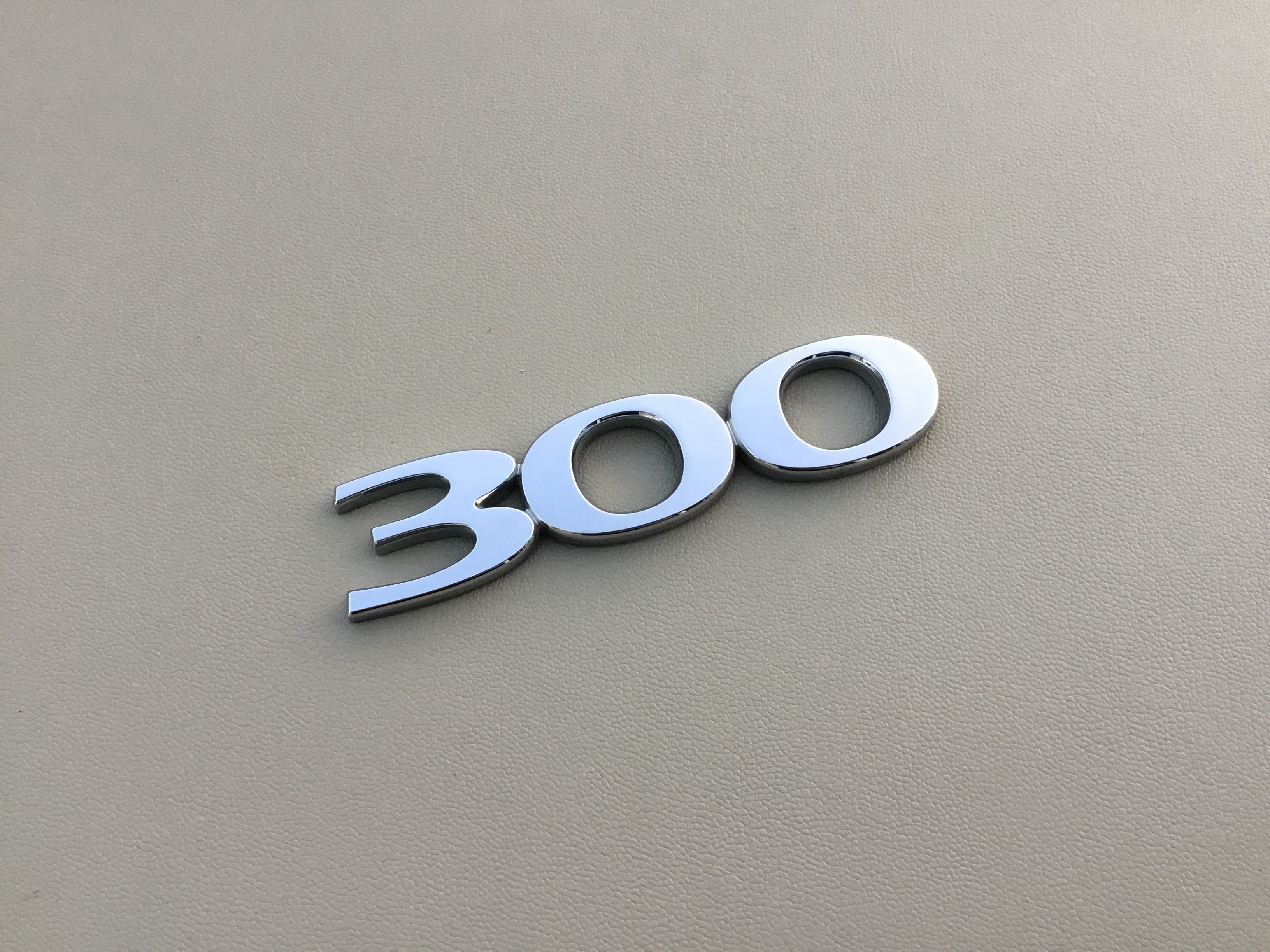 2005-2010 Chrysler 300 Trunk Emblem - Emblem Dude