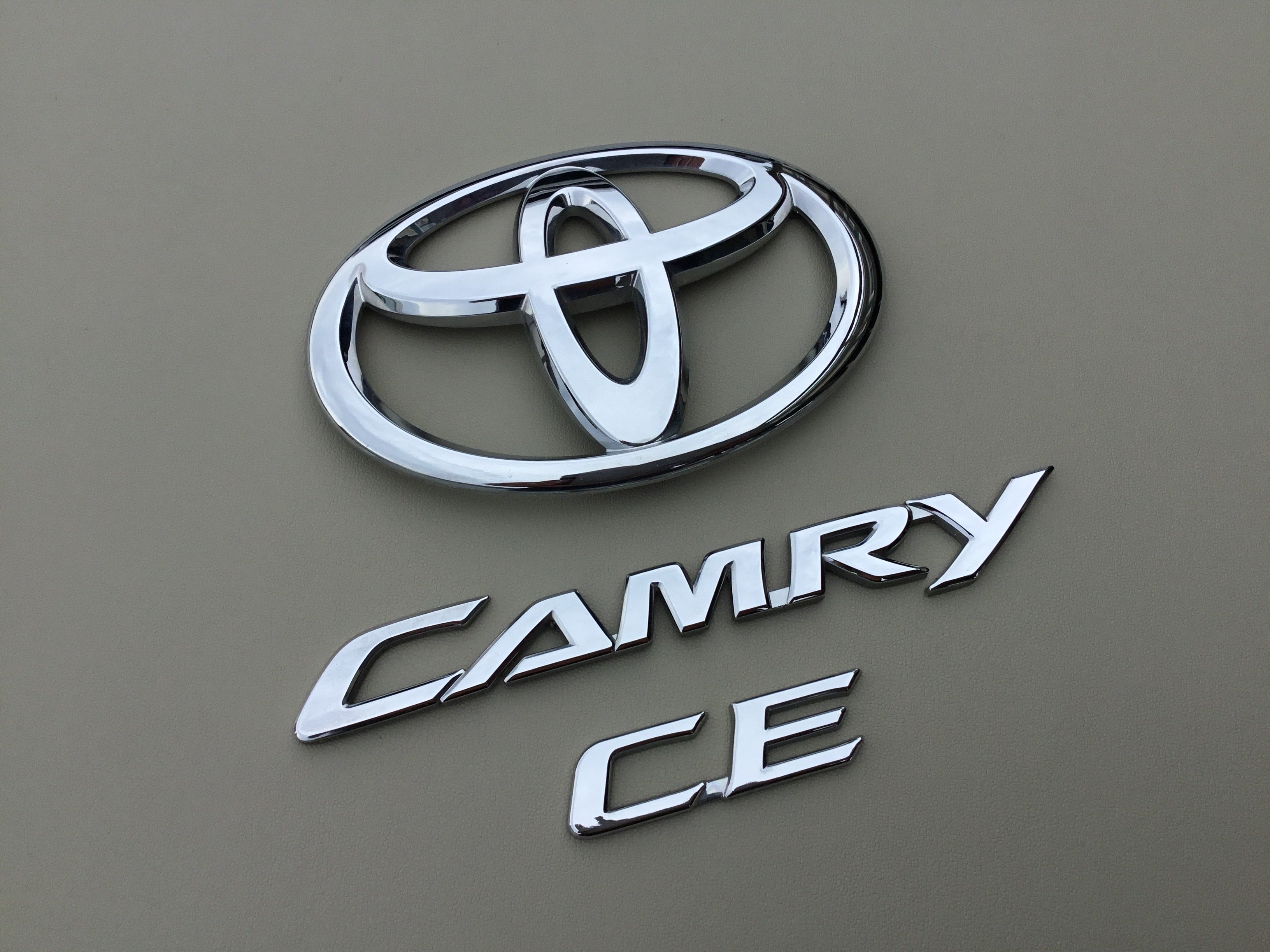 2007-2011 Toyota Camry CE Trunk Emblem Set - Emblem Dude