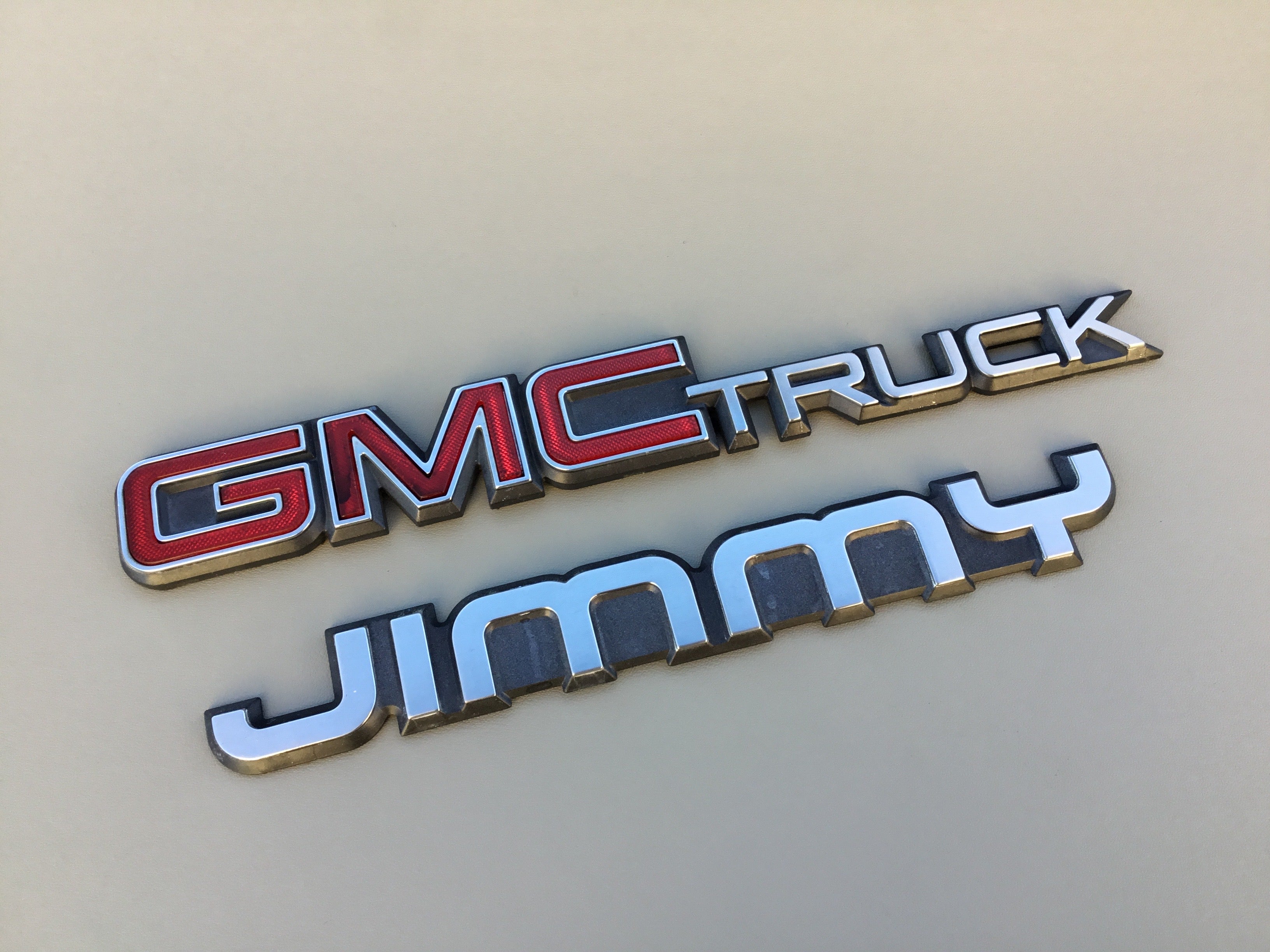1993-1997 GMC Truck Jimmy Tailgate Emblem Set